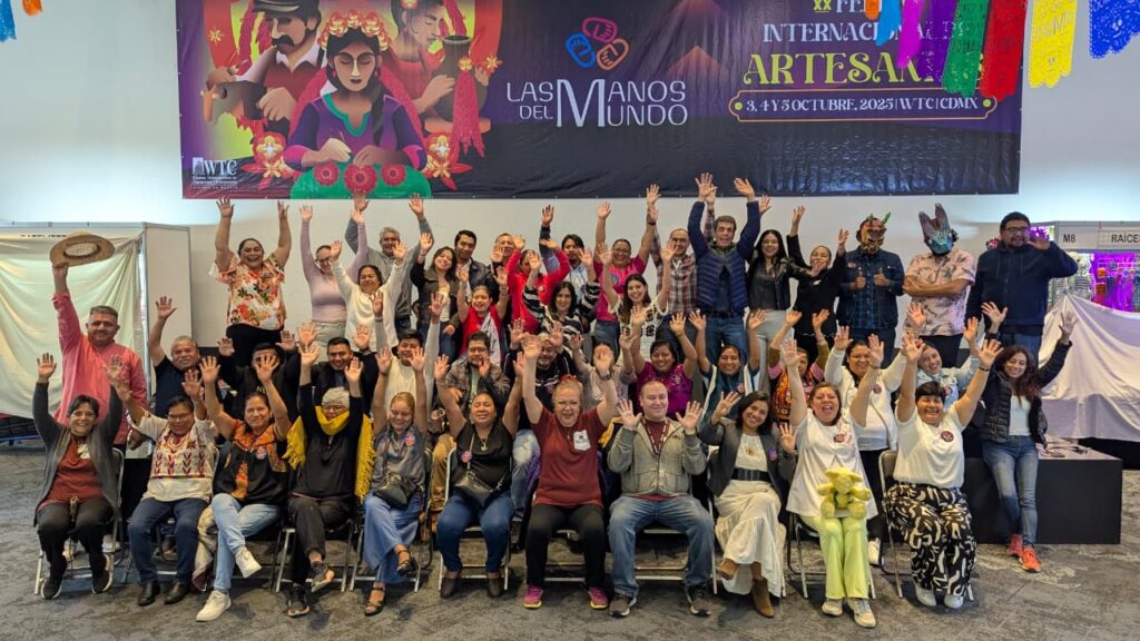 LAS MANOS DEL MUNDO - EXPO FERIA DE ARTESANÍAS "LAS MANOS DEL MUNDO"